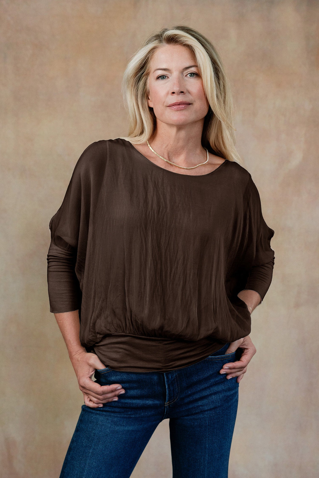 Cassandra Silk Top – Cobblestone Living